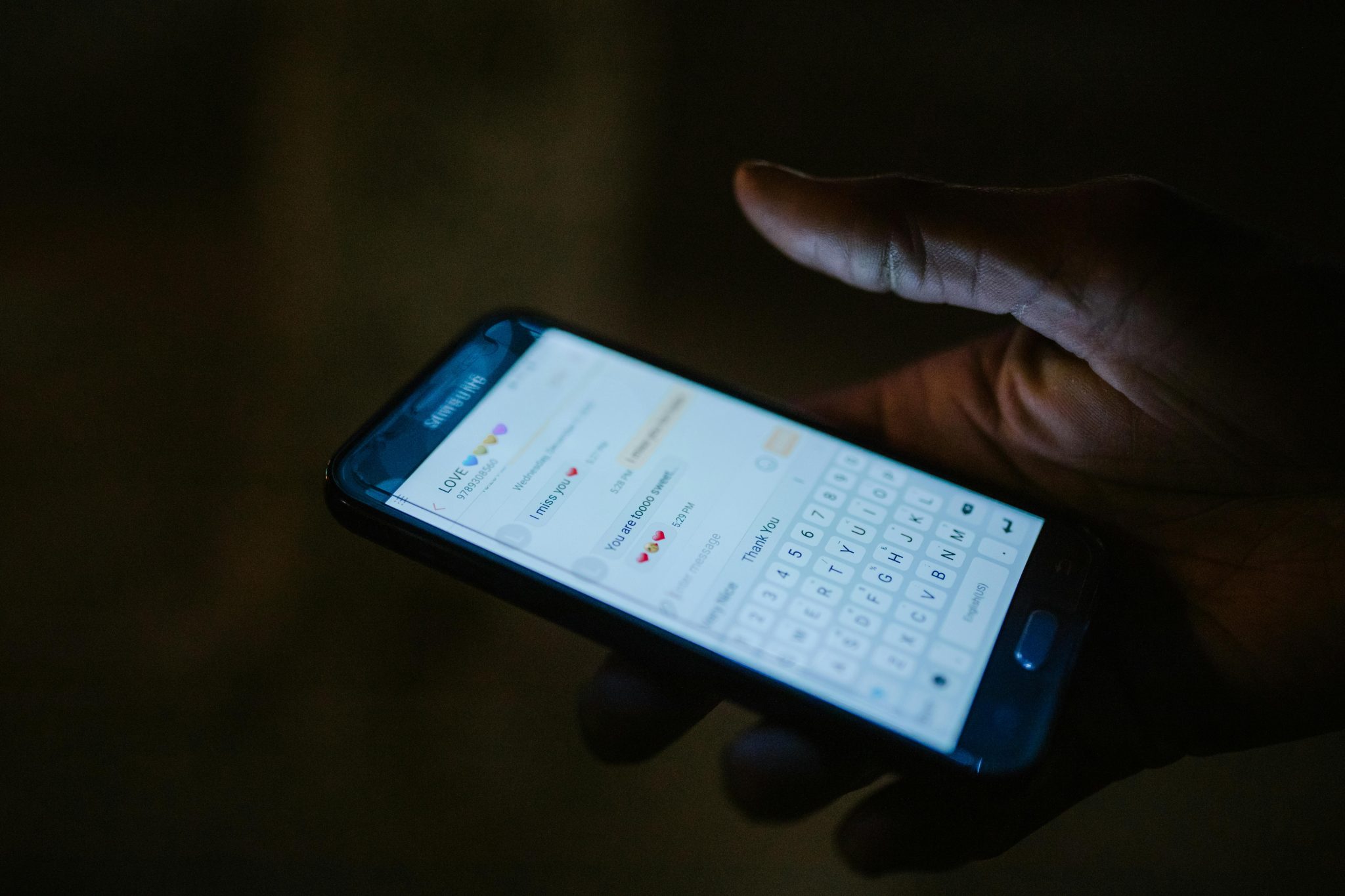 Can You Sync SMS Messages Across Devices? A Complete Guide - DragGAN AI ...