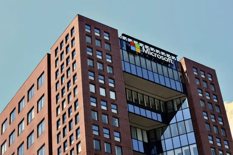 Microsoft Building 30: History, Layout and Modern Use - DragGAN AI Tool