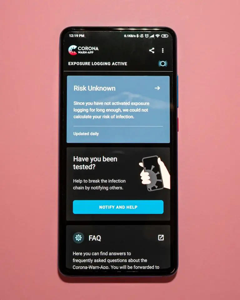 Is there a way to report a recurring Facebook error? - DragGAN AI Tool